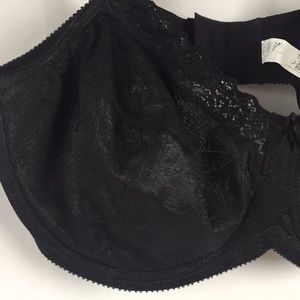 Wonderbra | Intimates & Sleepwear | 38d Wonder Bra Black Lace Wonderbra ...